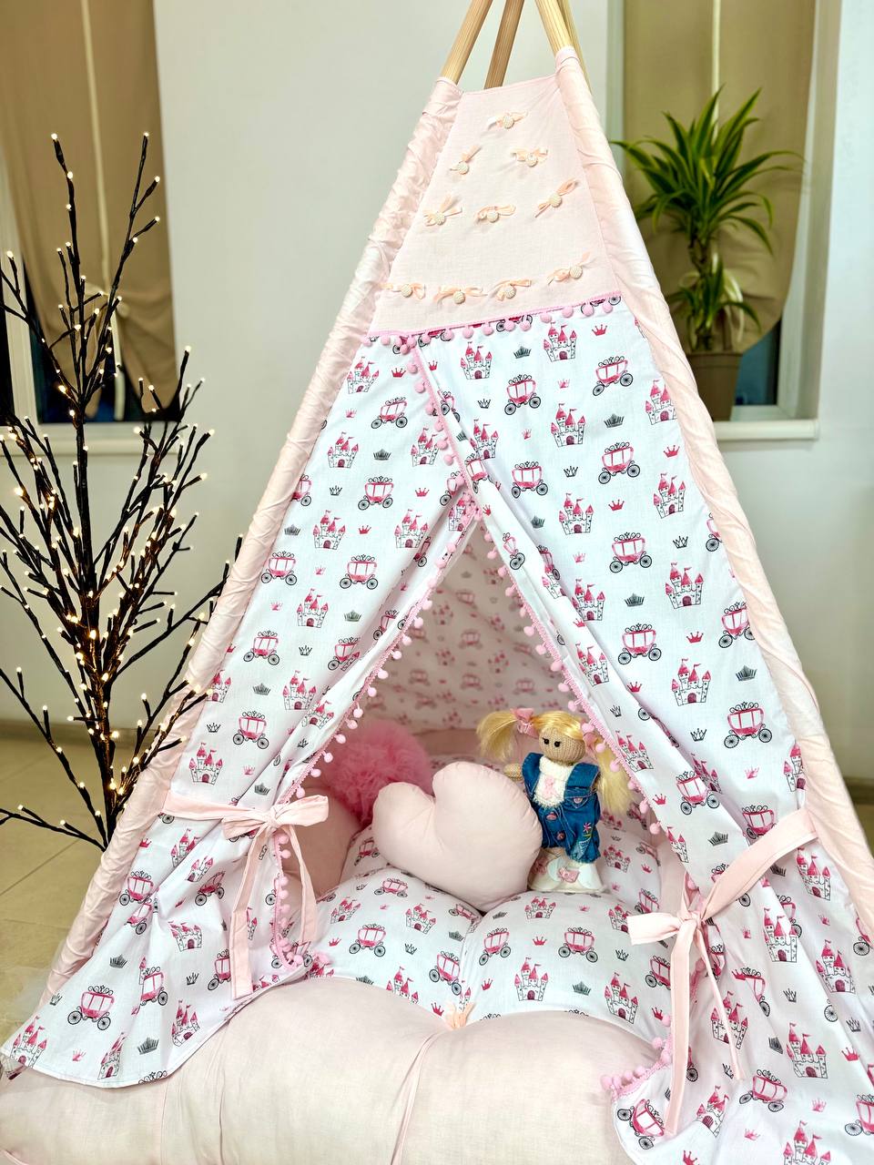 A woman from Khmelnytskyi opens a studio in memory of her fallen ...